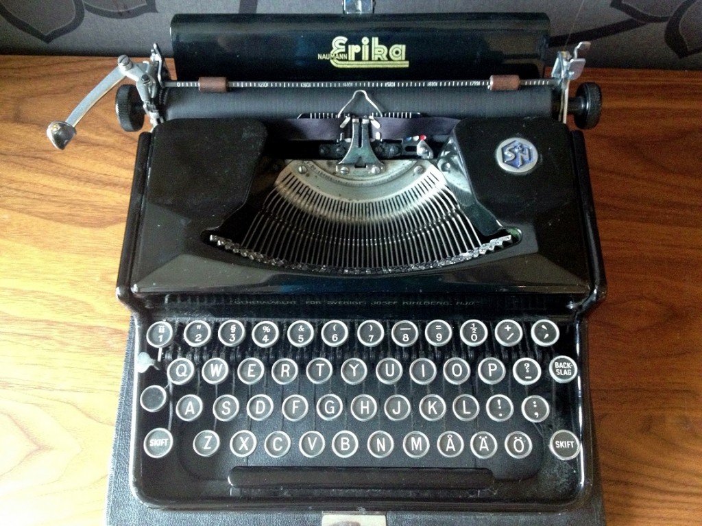 Erika 5 Retro Skrivmaskin från 1943